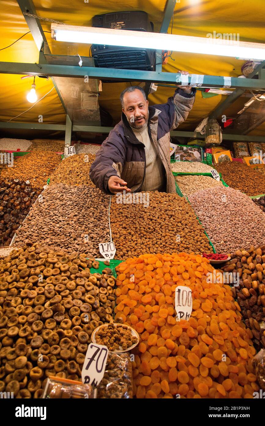Jemaa el-Fna Square night market, Marakesh, Morocco Stock Photo - Alamy