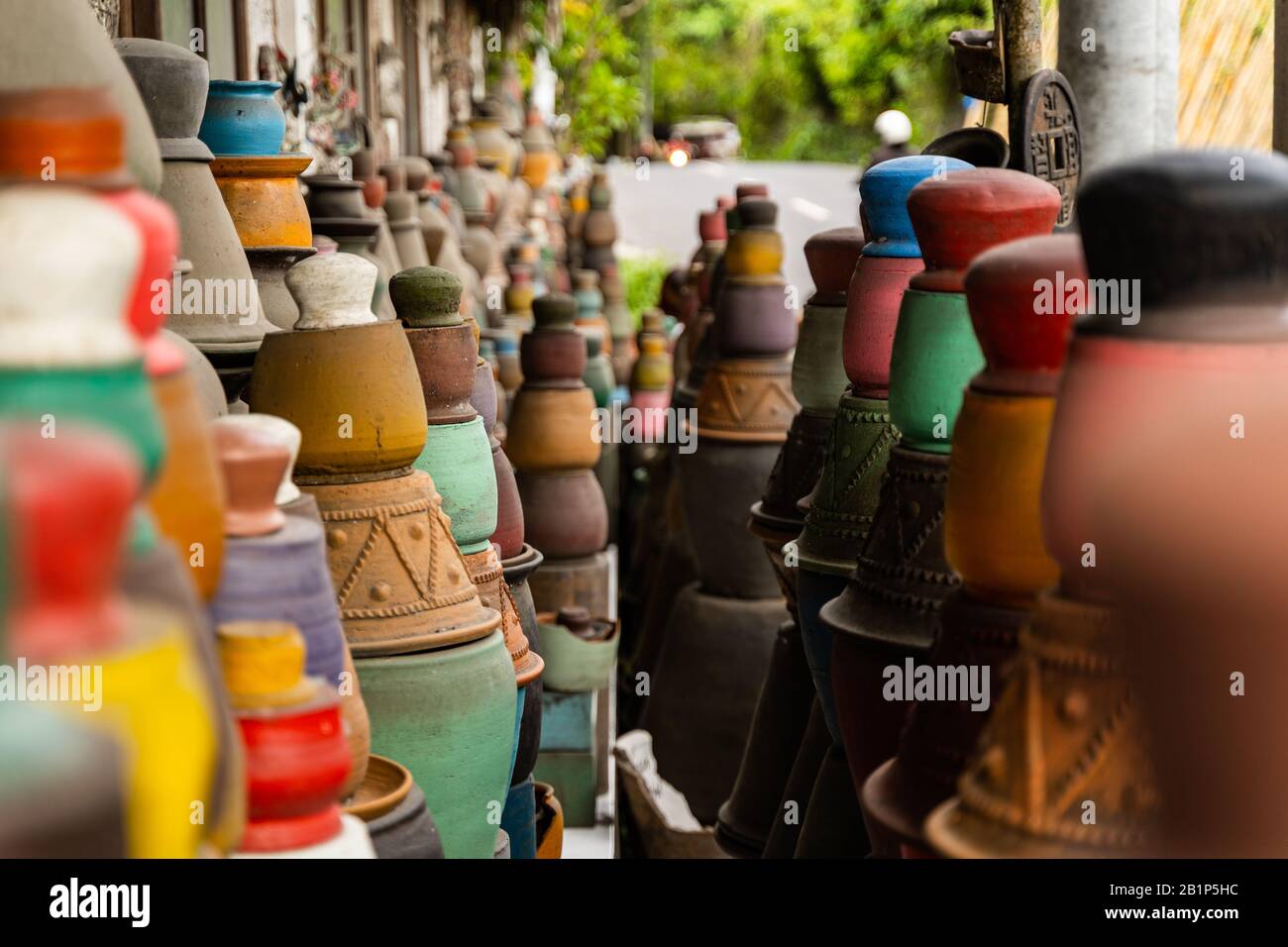 Bali pottery hi-res stock photography and images - Alamy