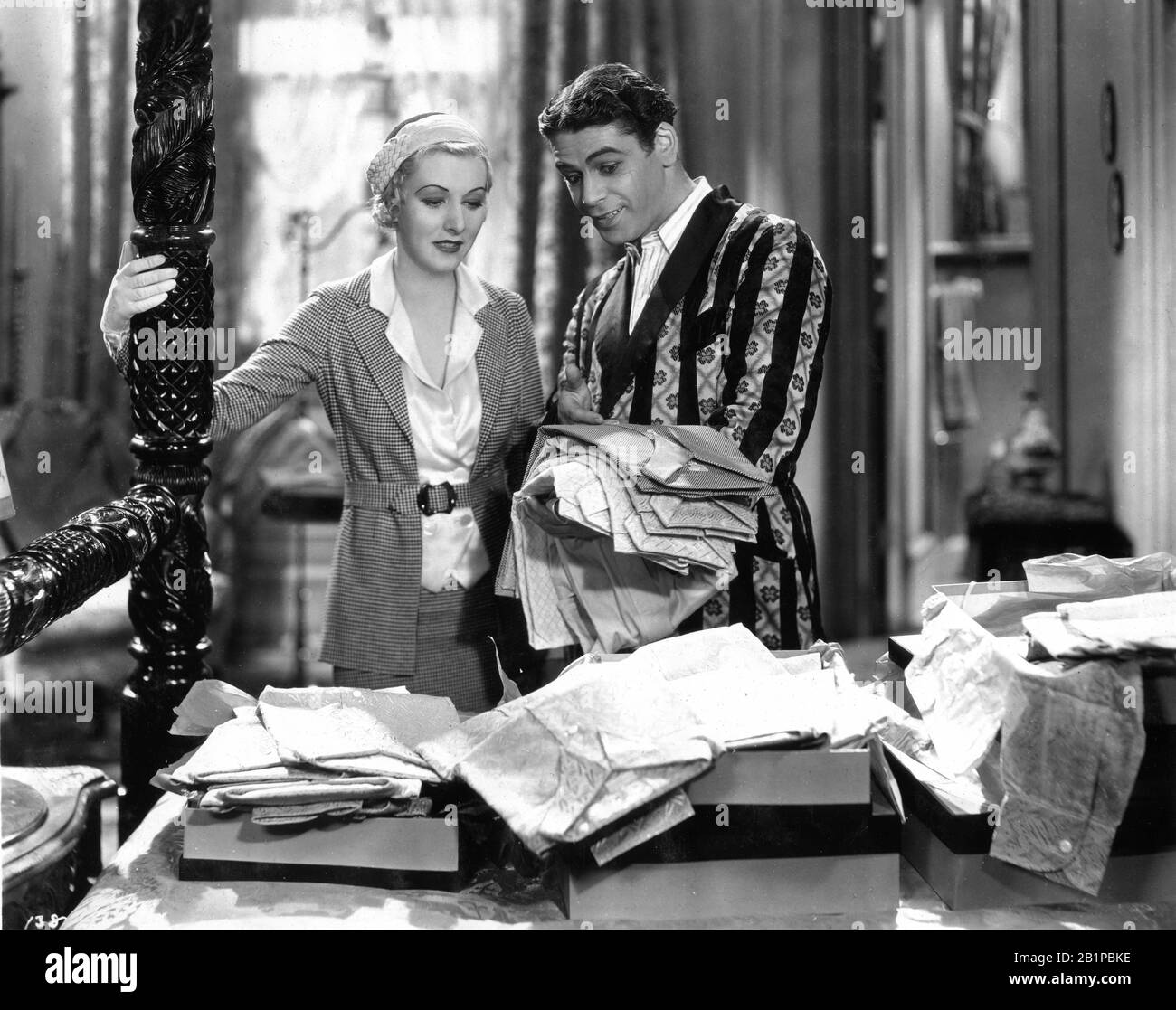 KAREN MORLEY and PAUL MUNI as Tony Camonte in SCARFACE 1932 directors ...