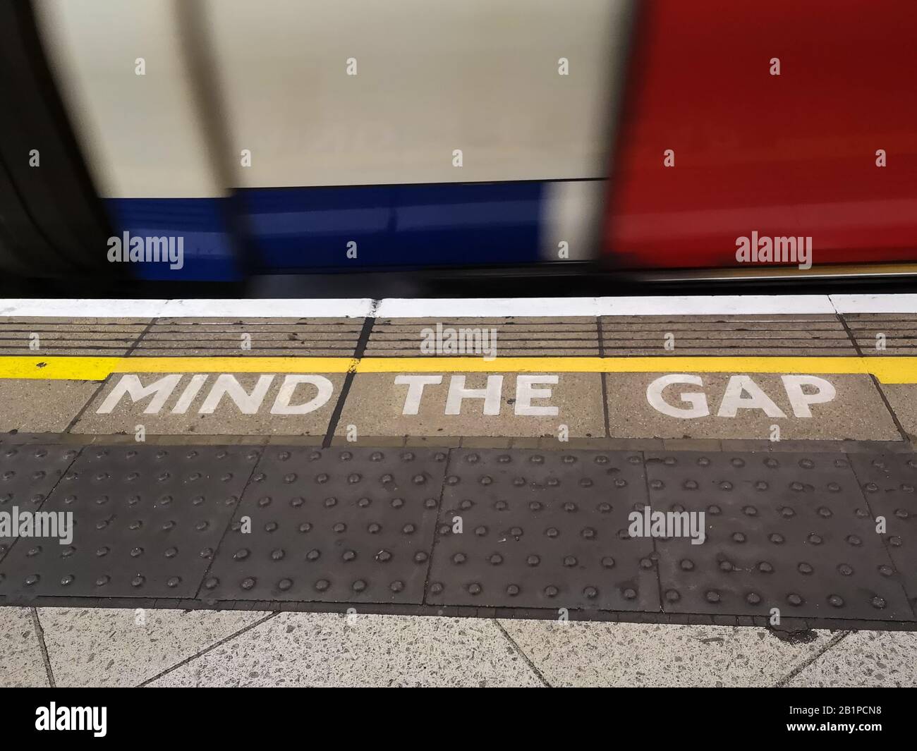 Mind The Gap Sign: Underground in Central London Stock Photo - Alamy