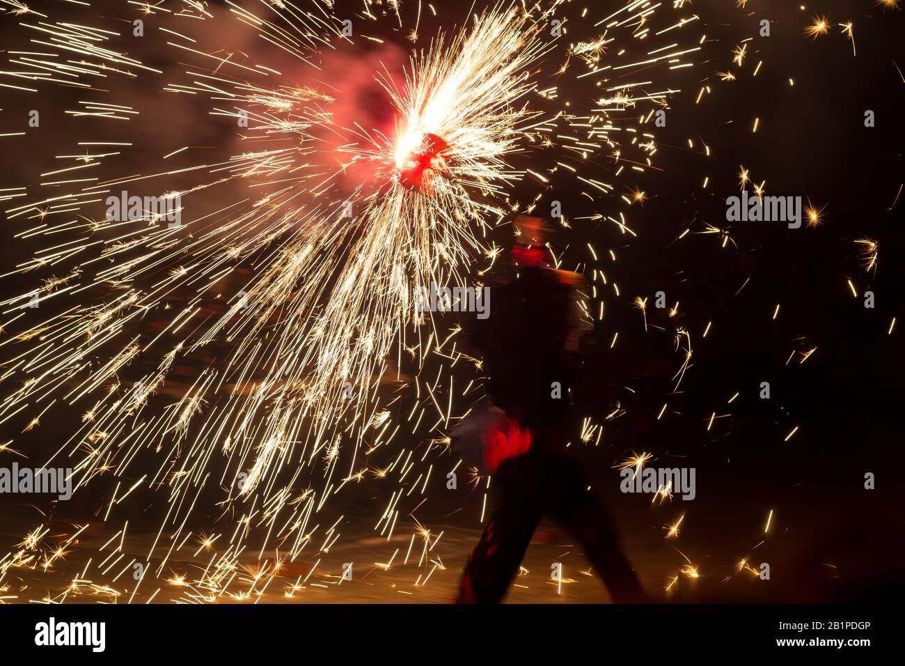Dance, fire and devils, folklore and Mediterranean festival in which ...