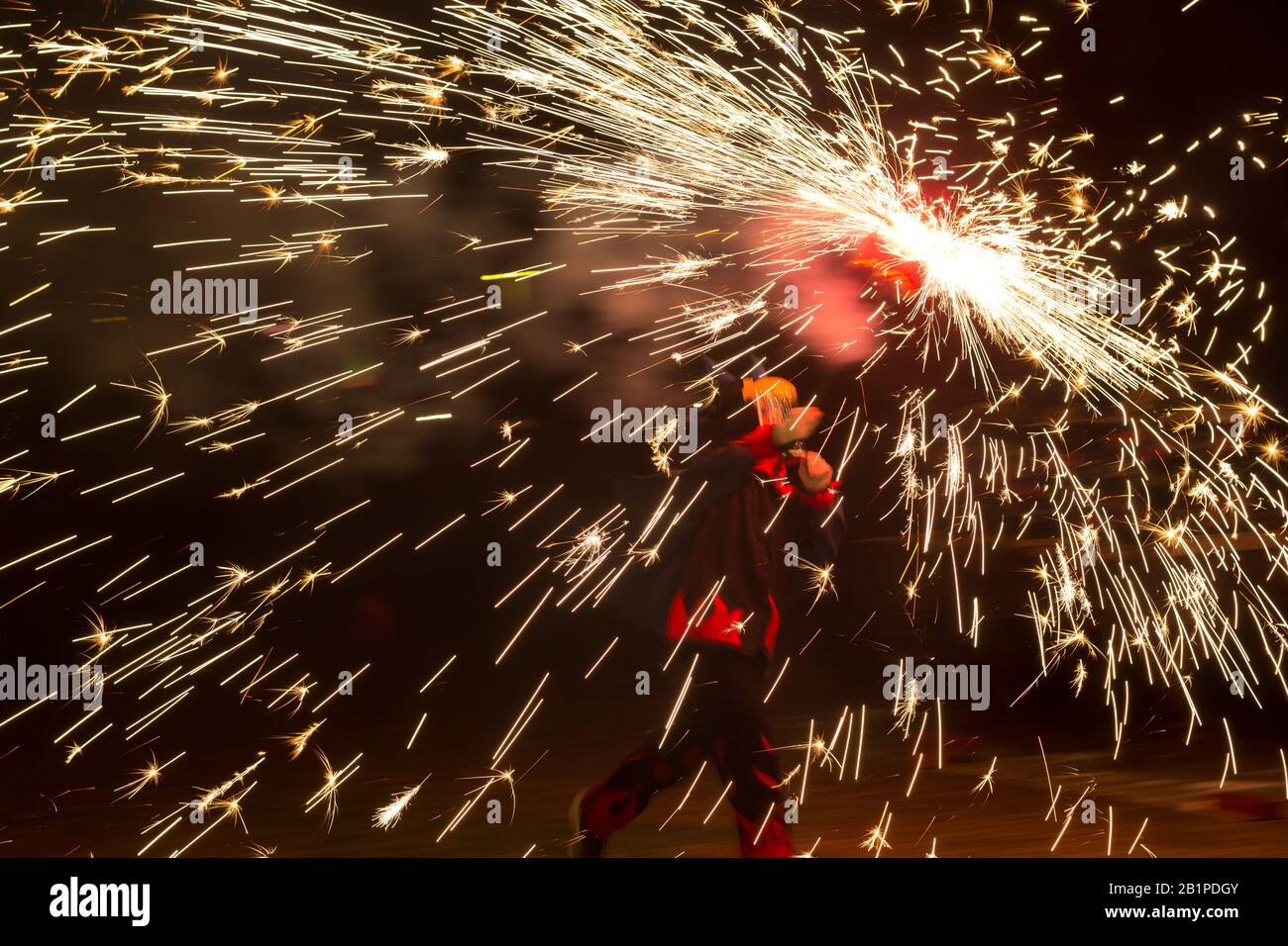 Dance, fire and devils, folklore and Mediterranean festival in which ...