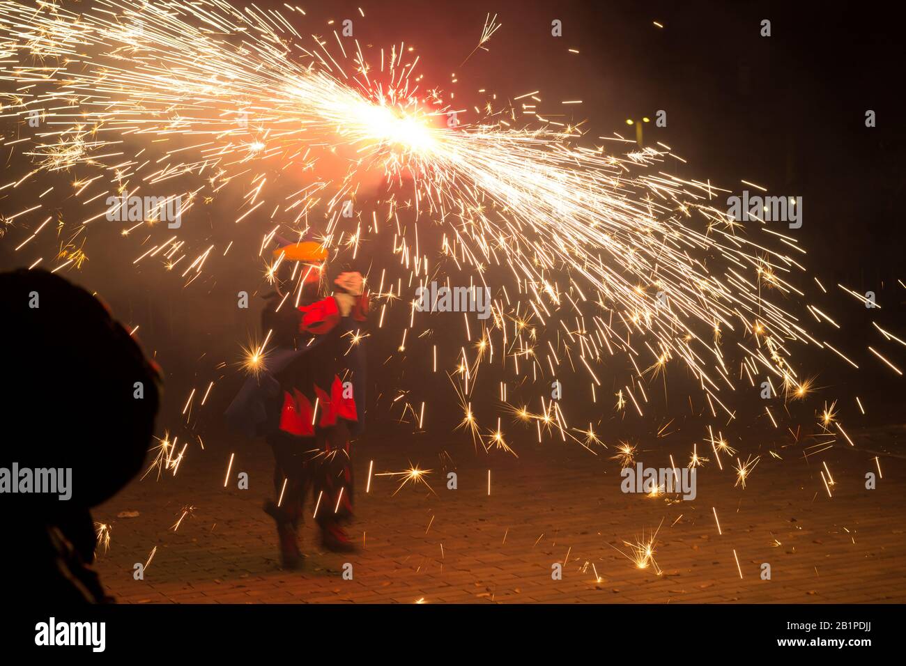 Dance, fire and devils, folklore and Mediterranean festival in which ...