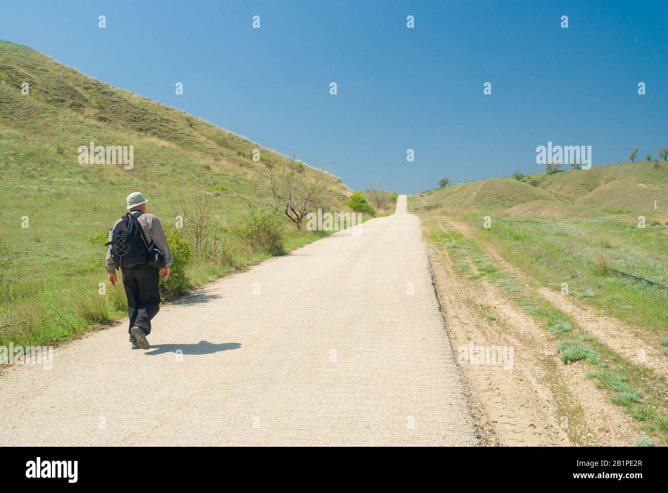 Asphalt no one in the countryside nature hi-res stock photography and ...