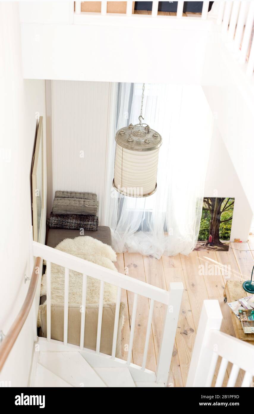 Room stairs open space hi-res stock photography and images - Alamy