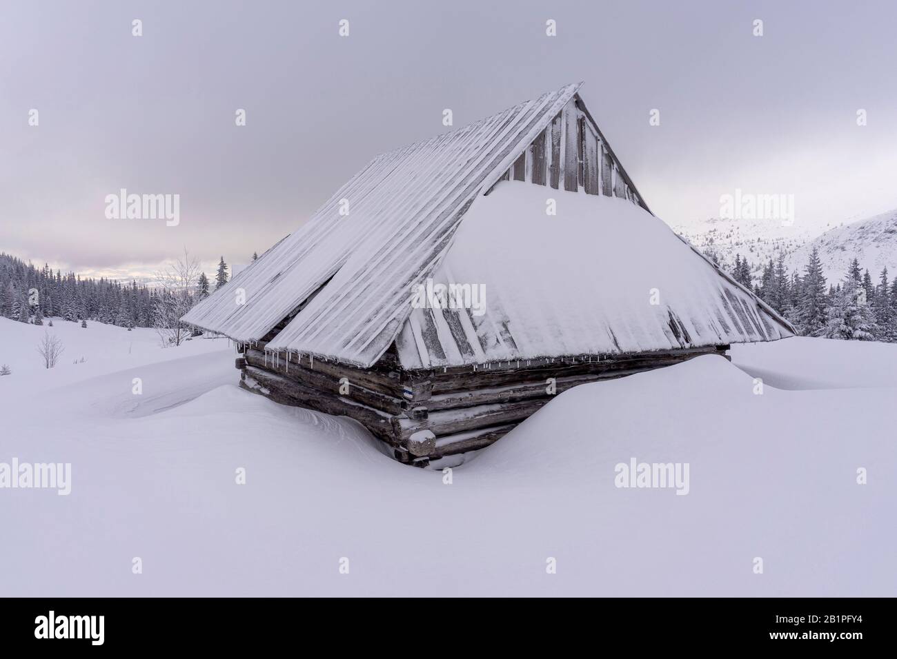 Mountain hut in the snow hi-res stock photography and images - Alamy
