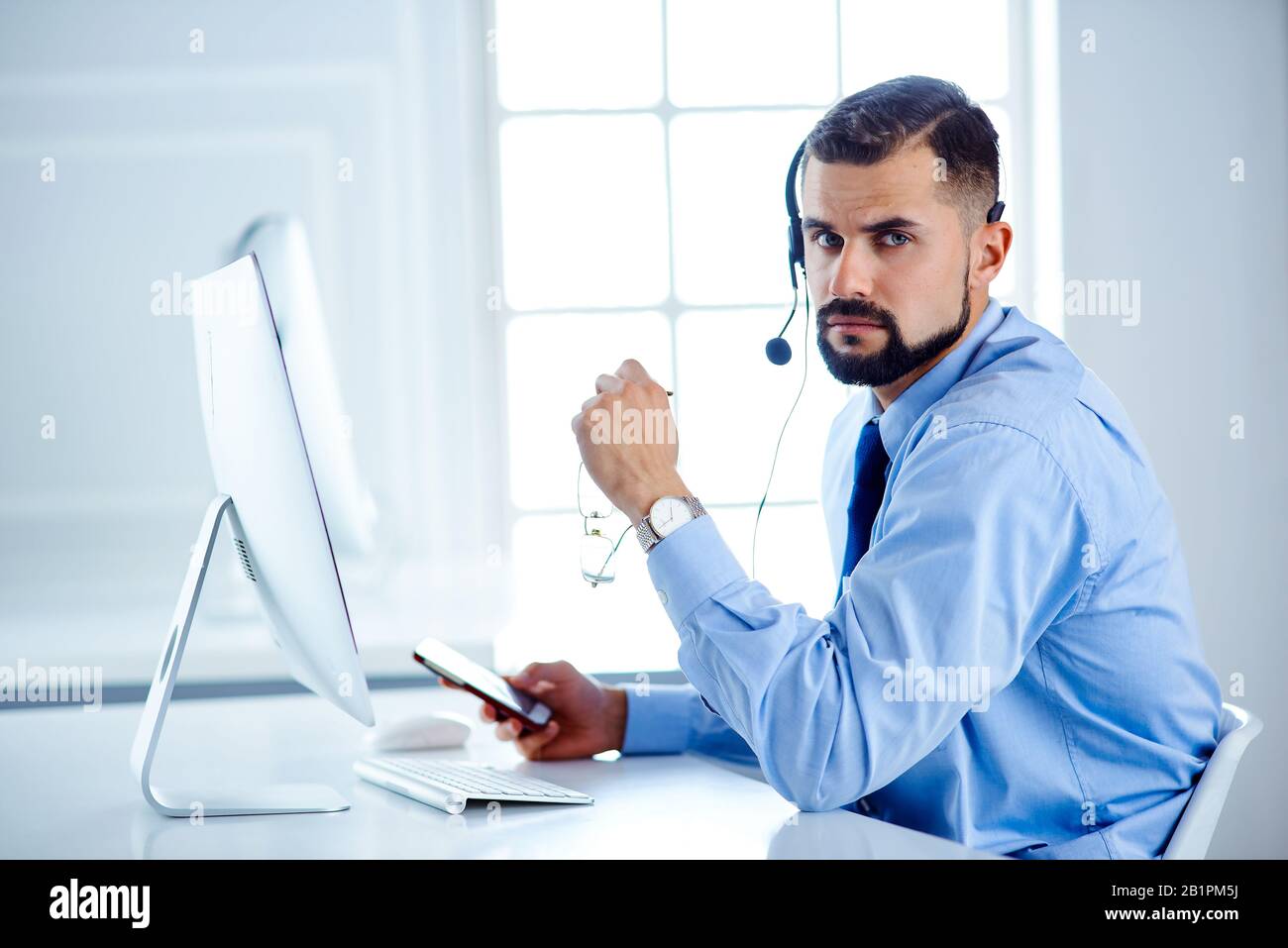 Support worker hi-res stock photography and images - Alamy