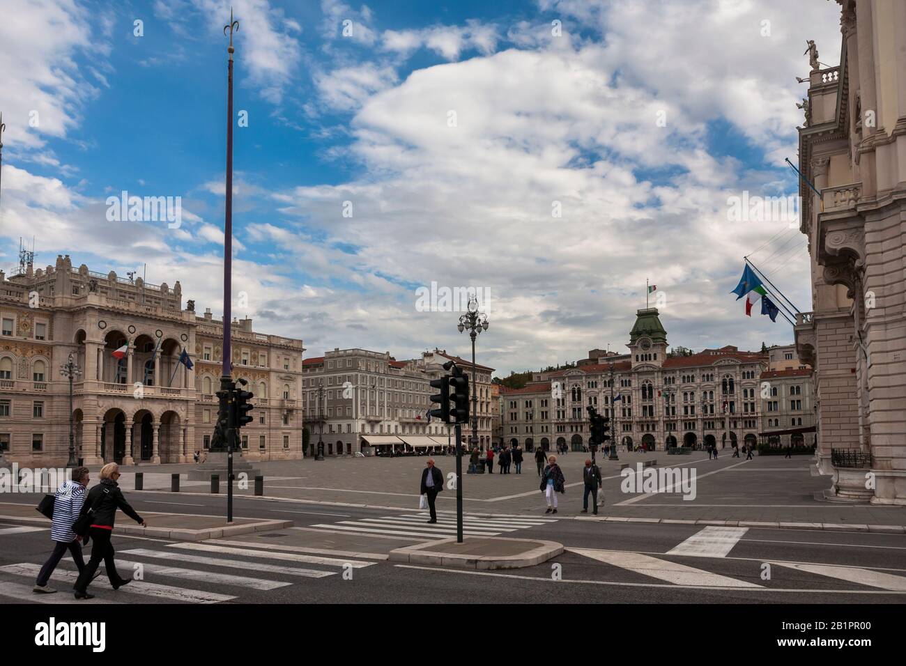 Empty venezia hi-res stock photography and images - Alamy