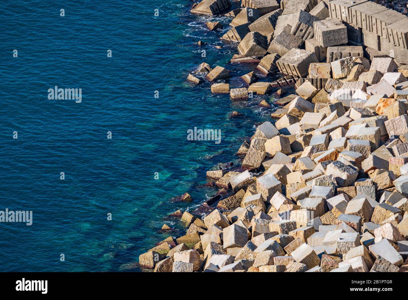 Concrete cubes hi-res stock photography and images - Alamy