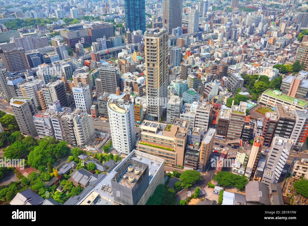 TOKYO, JAPAN - MAY 10, 2012: Modern cityscape view in Tokyo, Japan ...