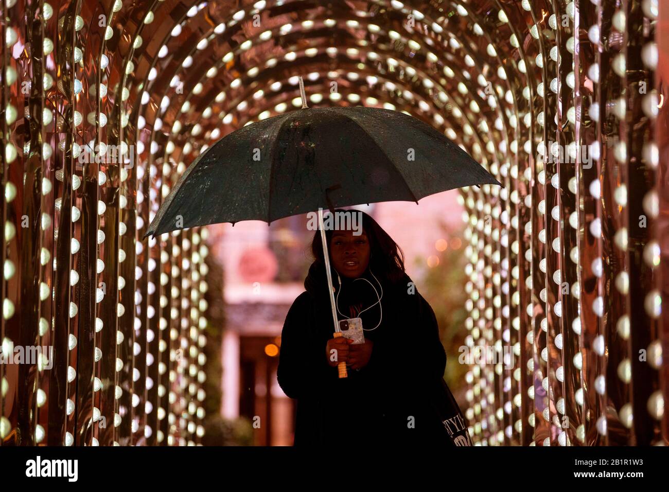 Visitors at the new Infinity Chamber in Conduit Court, Covent Garden ...