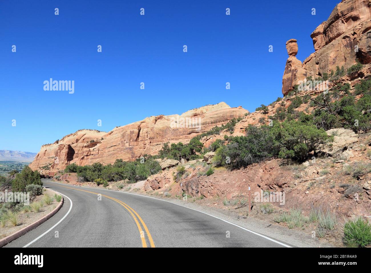 Road to Colorado National Monument in the USA. Part of National Park ...