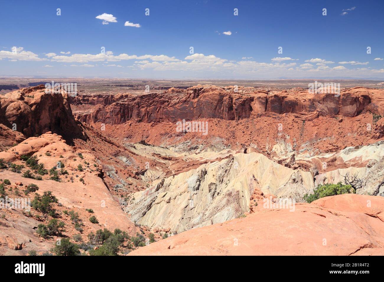 Upheaval dome crater hi-res stock photography and images - Alamy