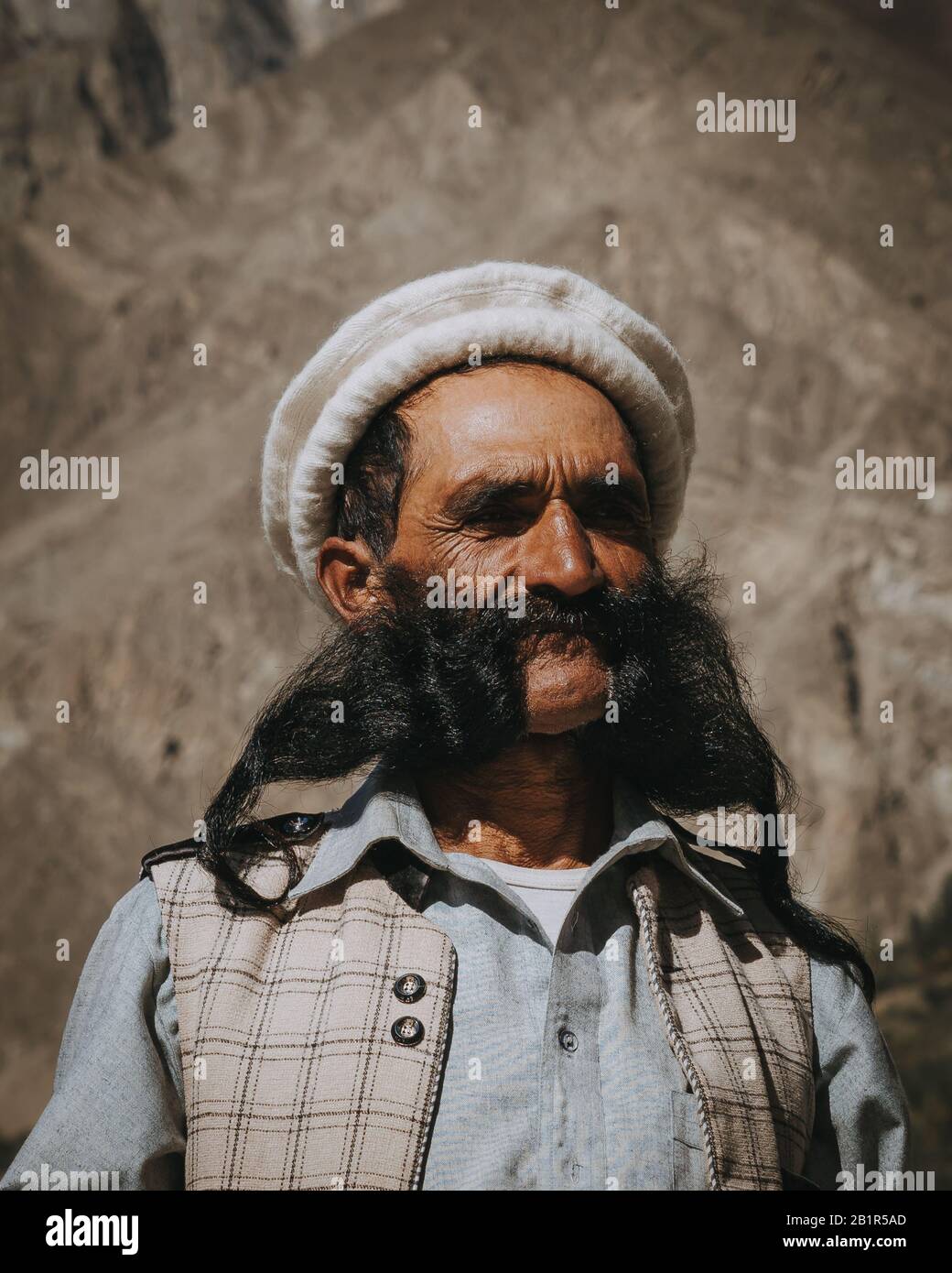 Pakistani man hi-res stock photography and images - Alamy