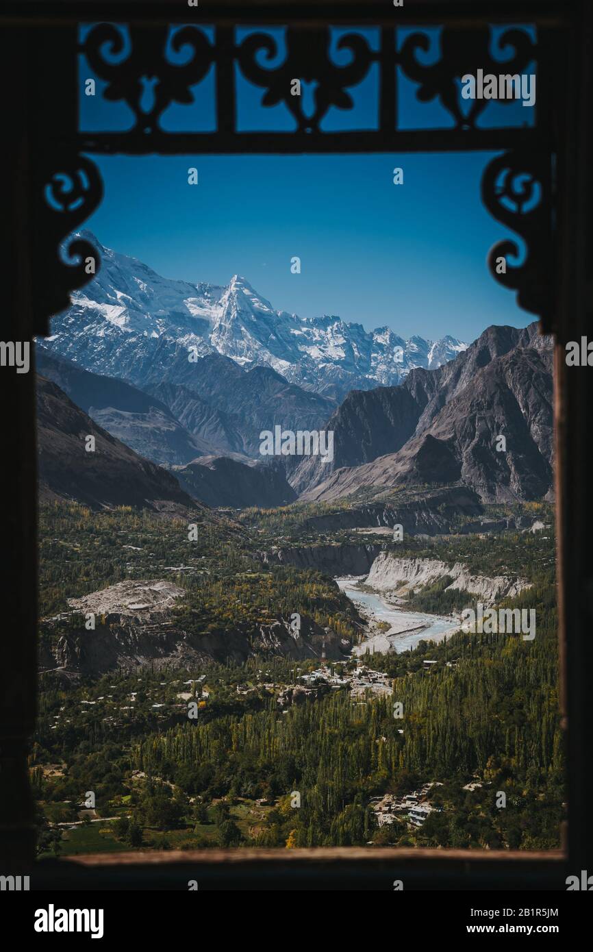 Hunza valley pakistan hi-res stock photography and images - Alamy