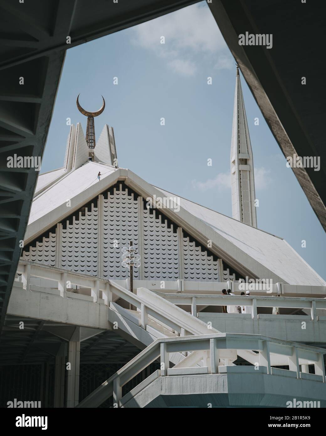 Faisal mosque in islamabad pakistan hi-res stock photography and images ...
