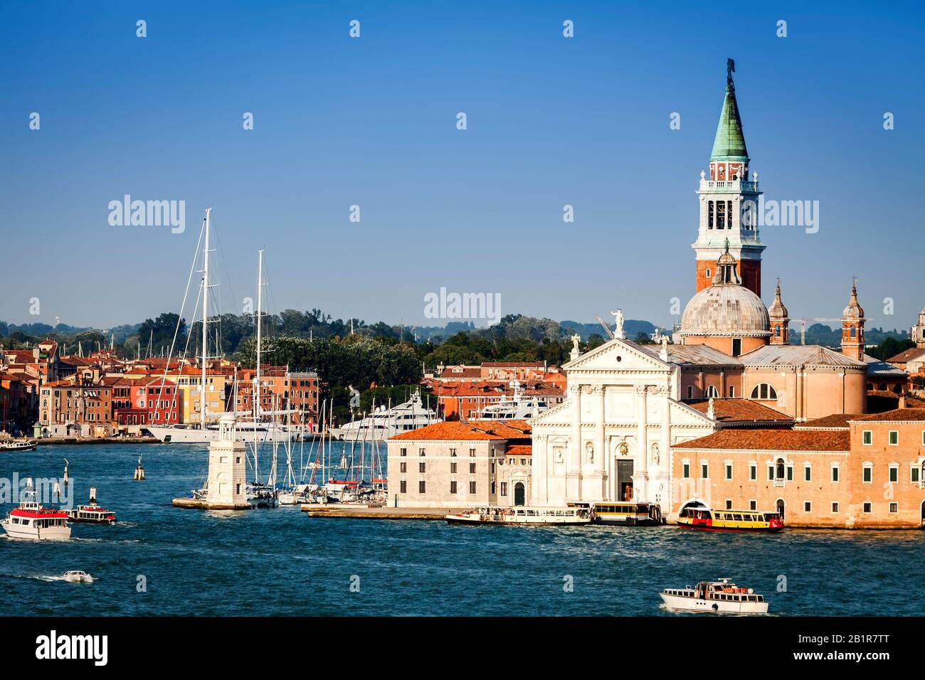 Venice horizontal hi-res stock photography and images - Alamy