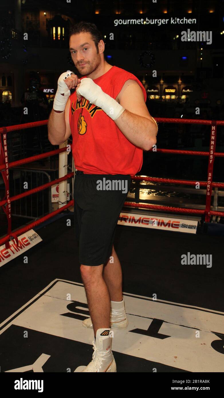 Manchester,Uk World Boxing Champion Tyson Fury trains at Trafford ...