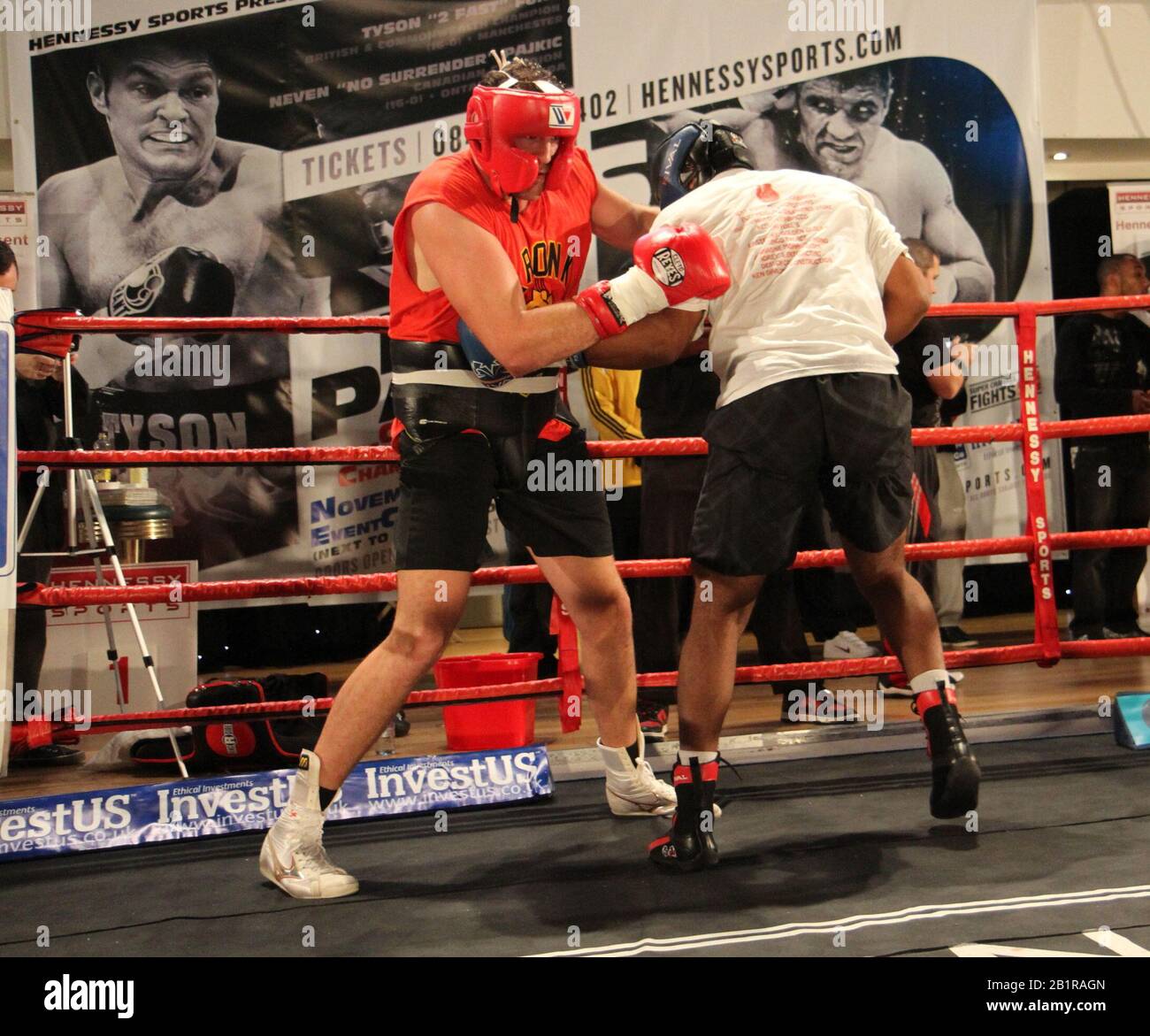 Manchester,Uk World Boxing Champion Tyson Fury trains at Trafford ...