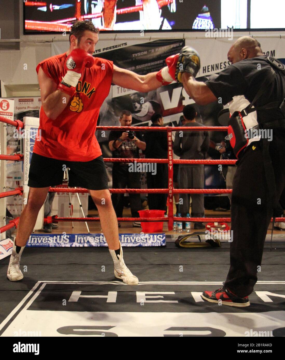 Manchester,Uk World Boxing Champion Tyson Fury trains at Trafford ...
