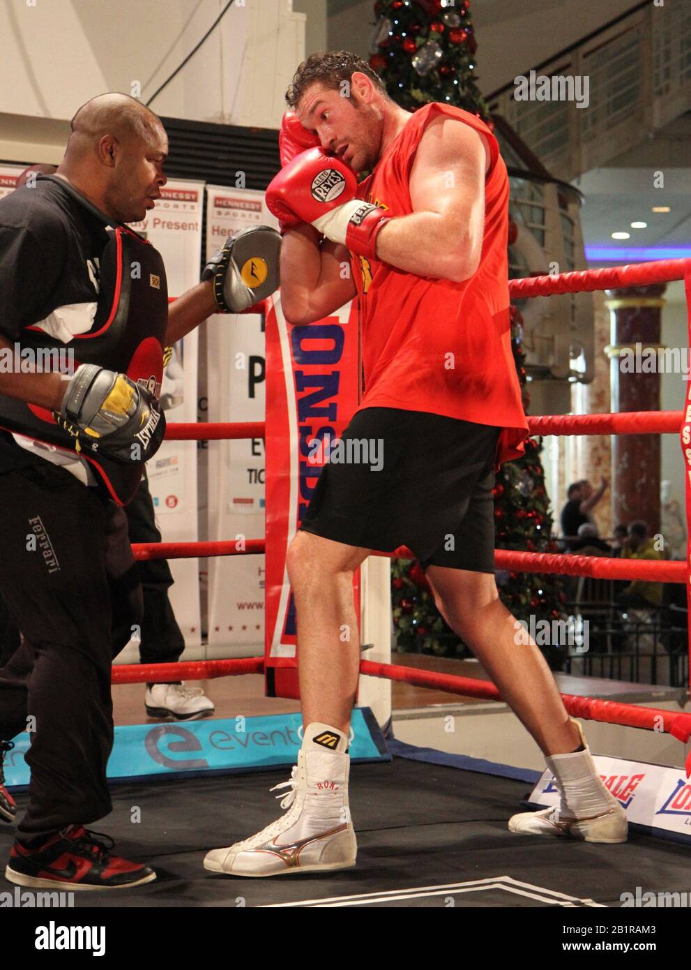 Manchester,Uk World Boxing Champion Tyson Fury trains at Trafford ...
