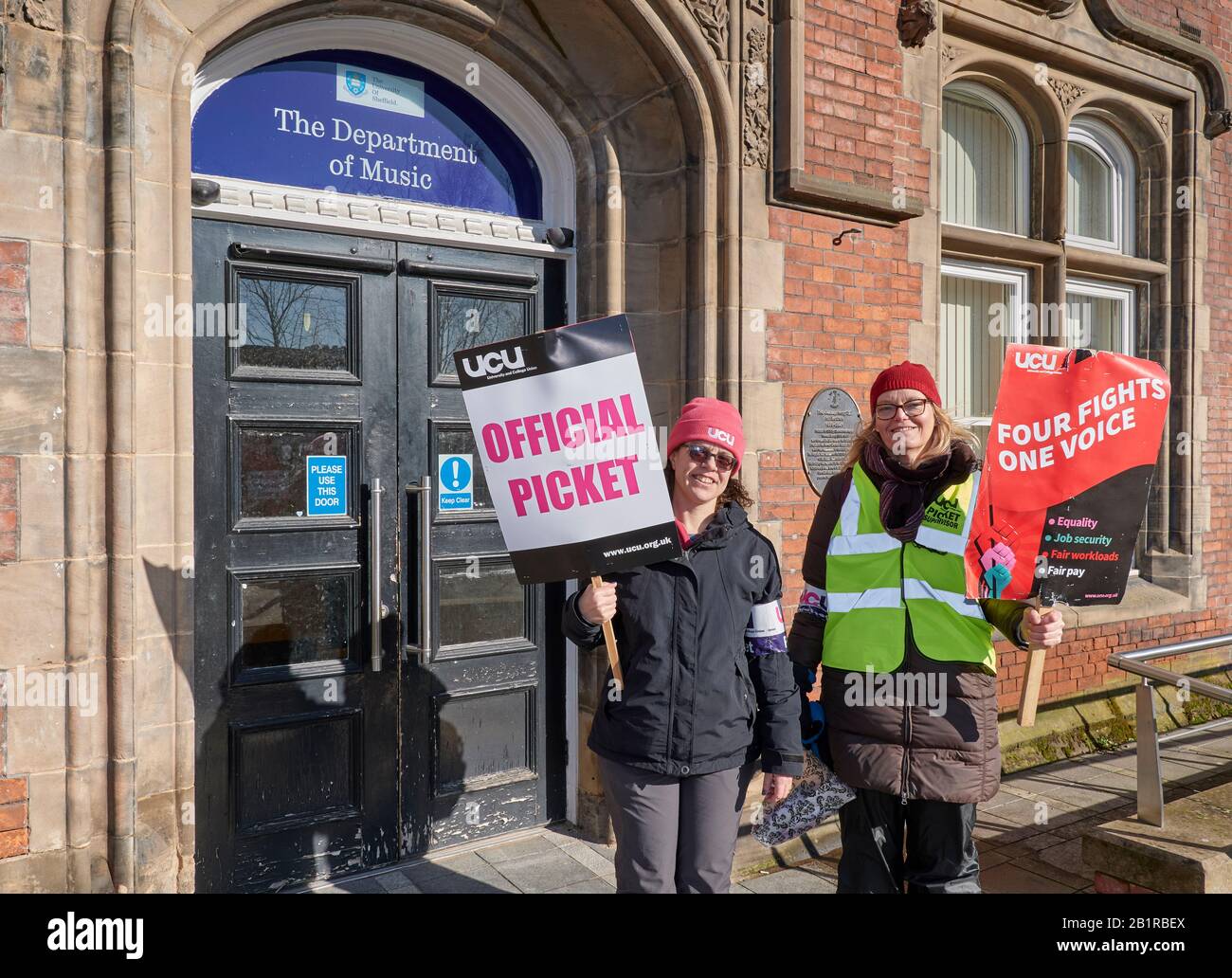 University sheffield department music hi-res stock photography and ...