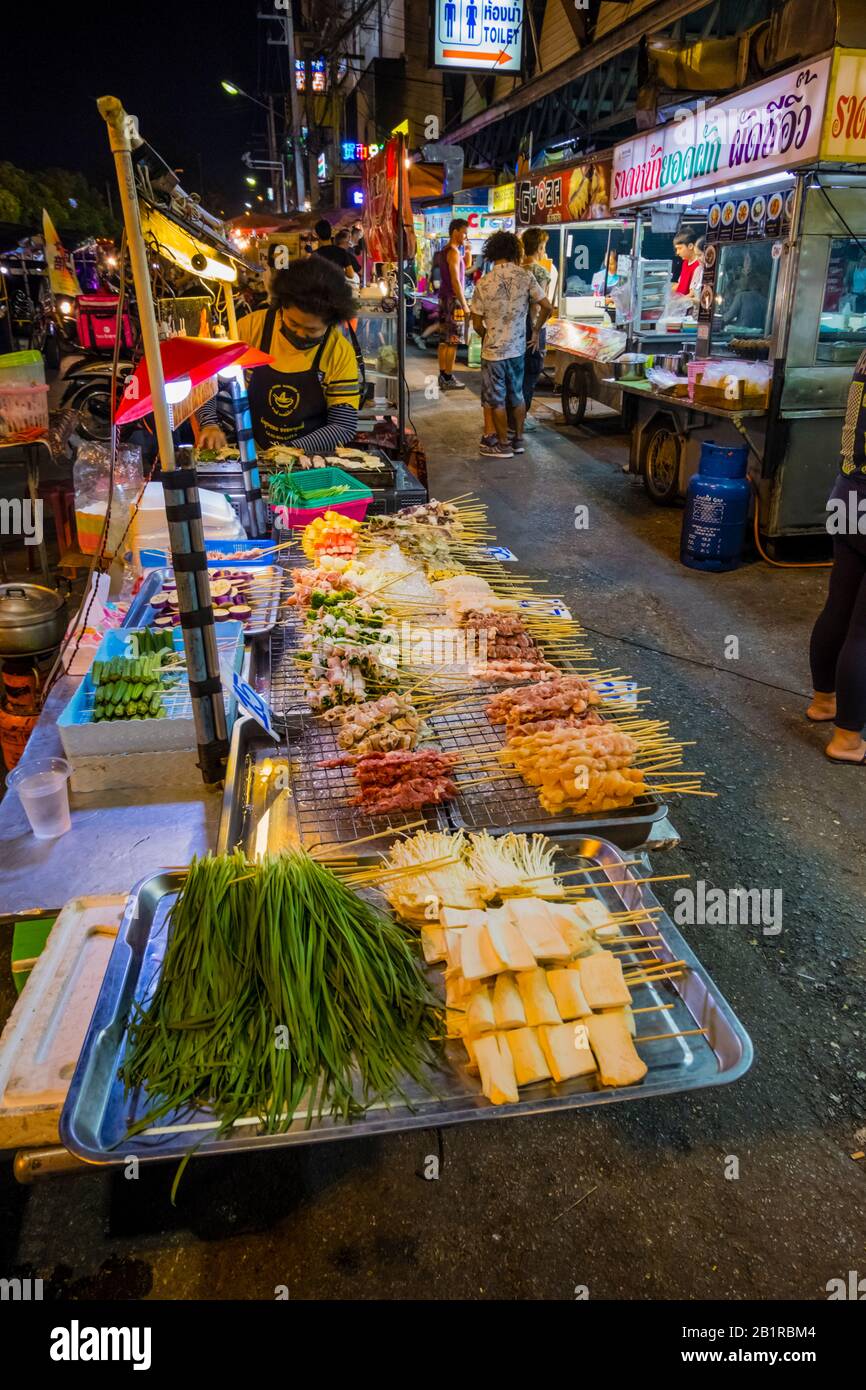 Chiang Mai Gate Night Food Market, Chiang Mai, Thailand Stock Photo - Alamy Chiang Mai Gate Night Food Market, Chiang Mai, Thailand Stock Photo - Alamy