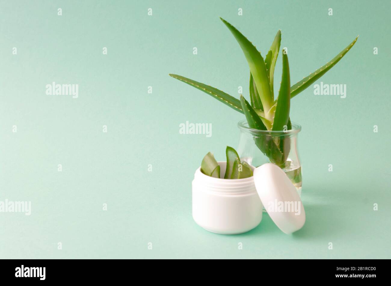 Aloe gel in box hi-res stock photography and images - Alamy
