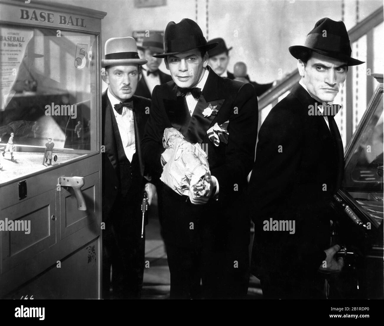 Paul bowling hi-res stock photography and images - Alamy