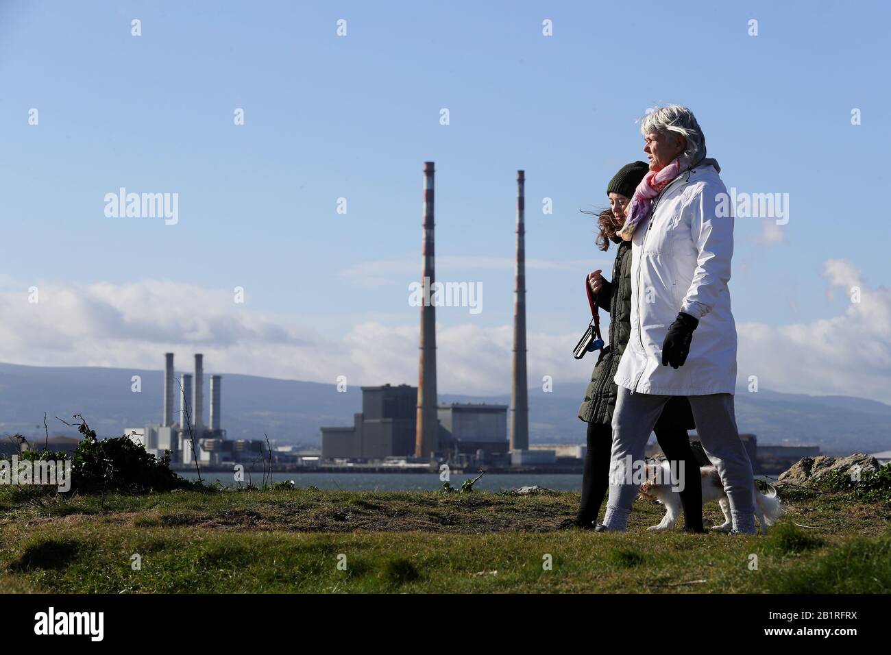 Status orange wind warning hi-res stock photography and images - Alamy