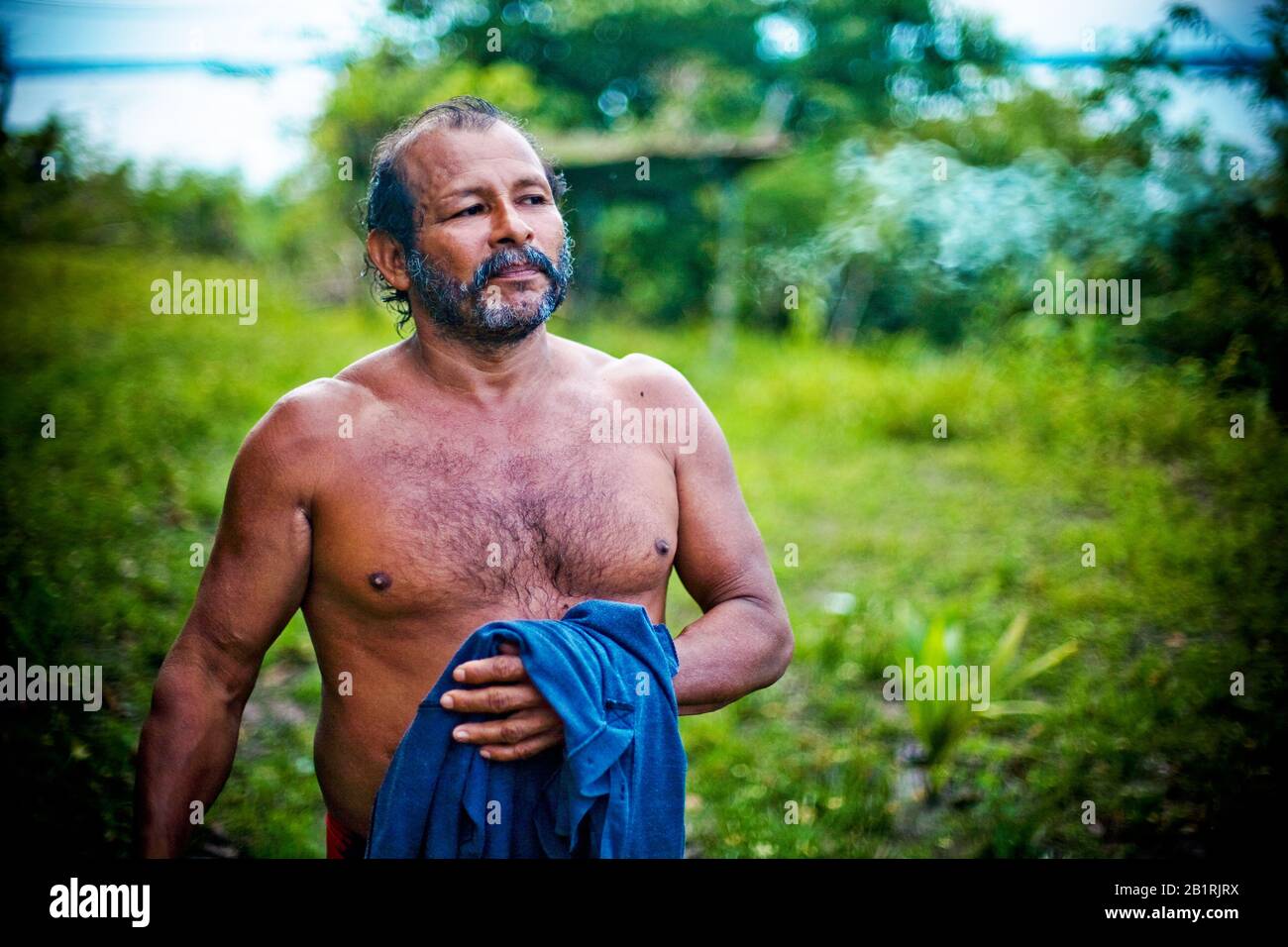 Without shirt hi-res stock photography and images - Alamy