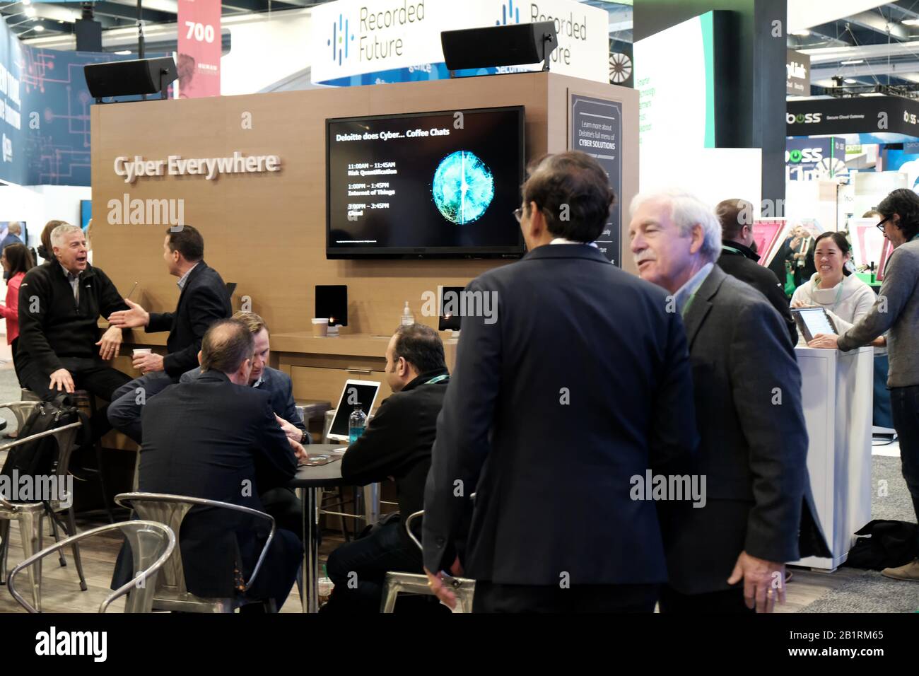 Cybersecurity professionals hi-res stock photography and images - Alamy