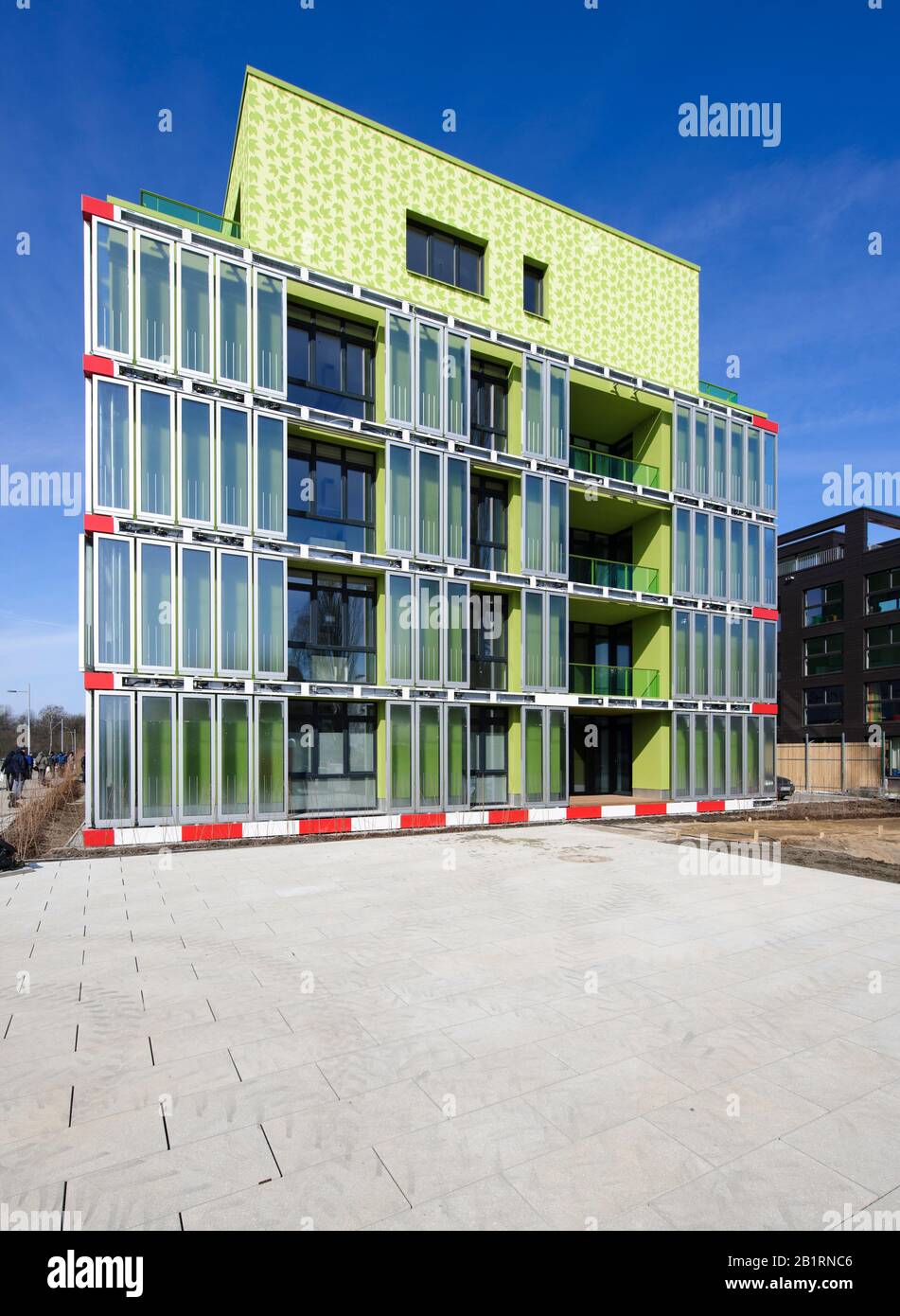 Biq germany algae hi-res stock photography and images - Alamy