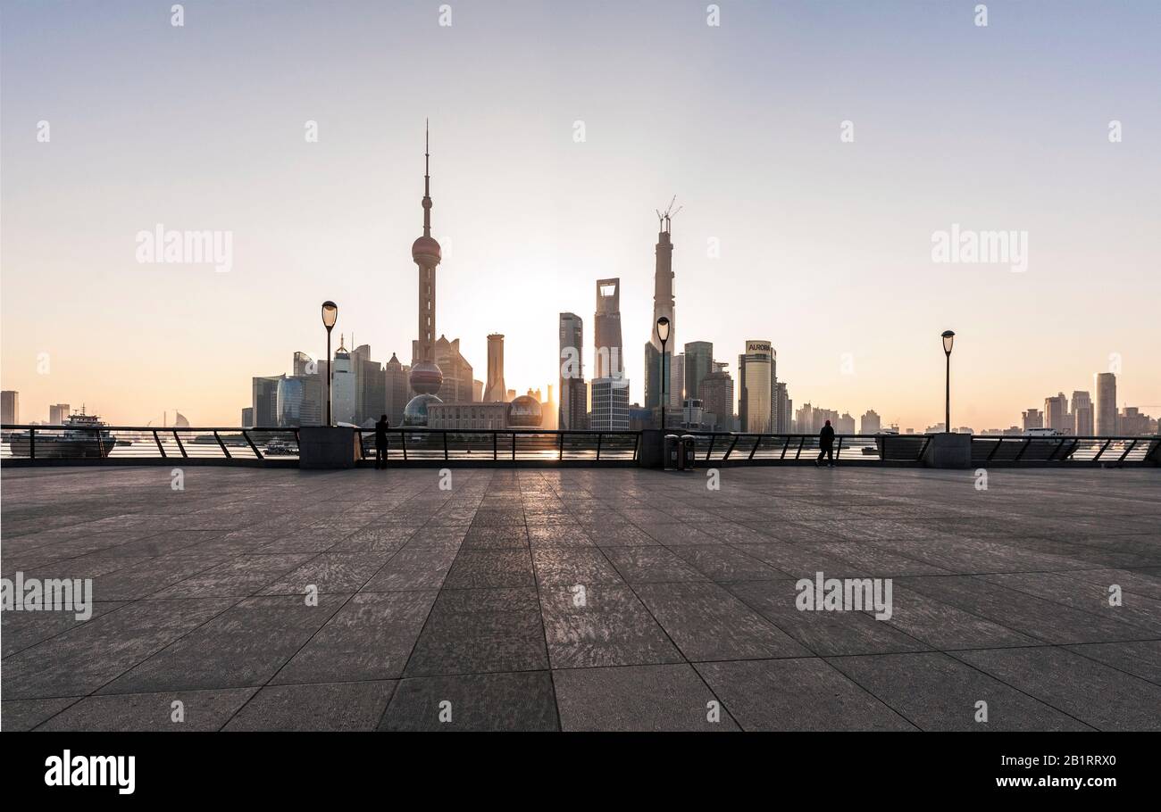 Promenade, The Bund, Morning, Sunrise, Shanghai, China Stock Photo - Alamy