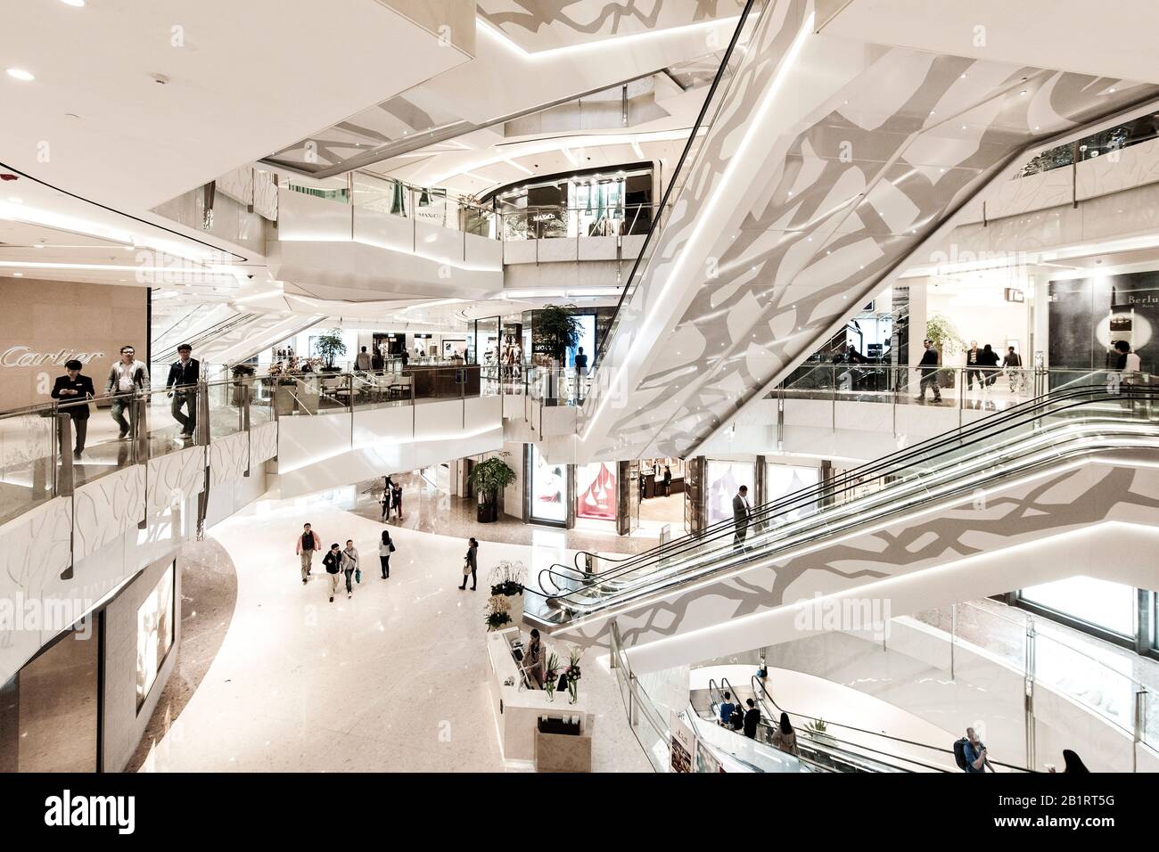 IFC Mall, Lujiazui, Pudong, Shanghai, China Stock Photo - Alamy