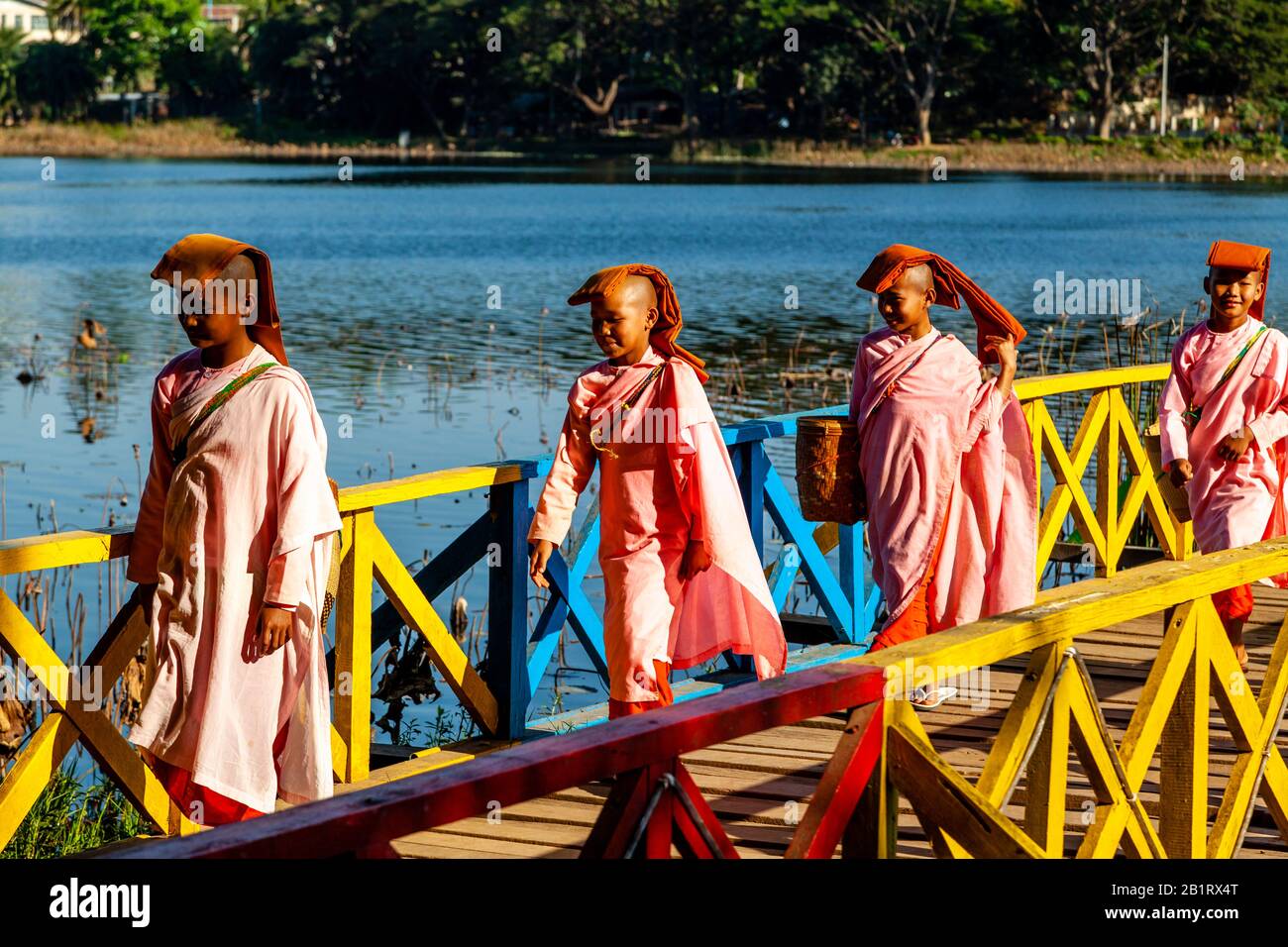 Nuns bridge hi-res stock photography and images - Alamy