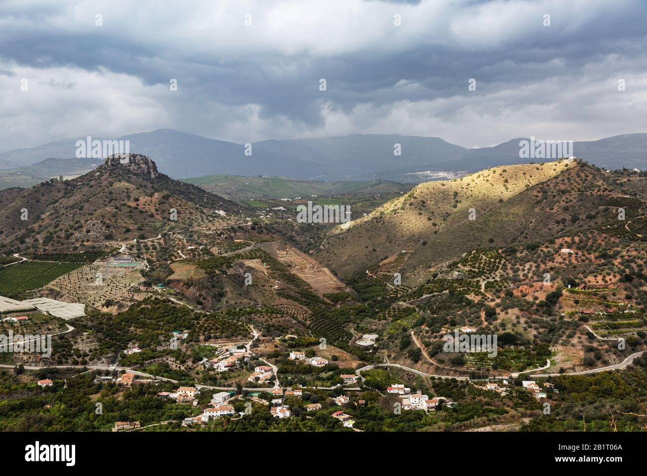 Undulating mountain landscape hi-res stock photography and images - Alamy