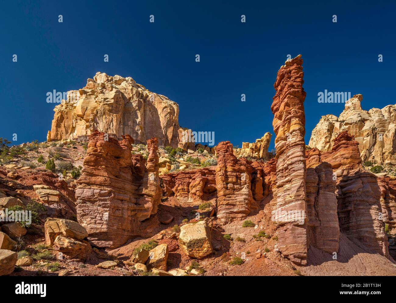 Wingate Sandstone rocks in Long Canyon, Burr Trail Road, Grand ...