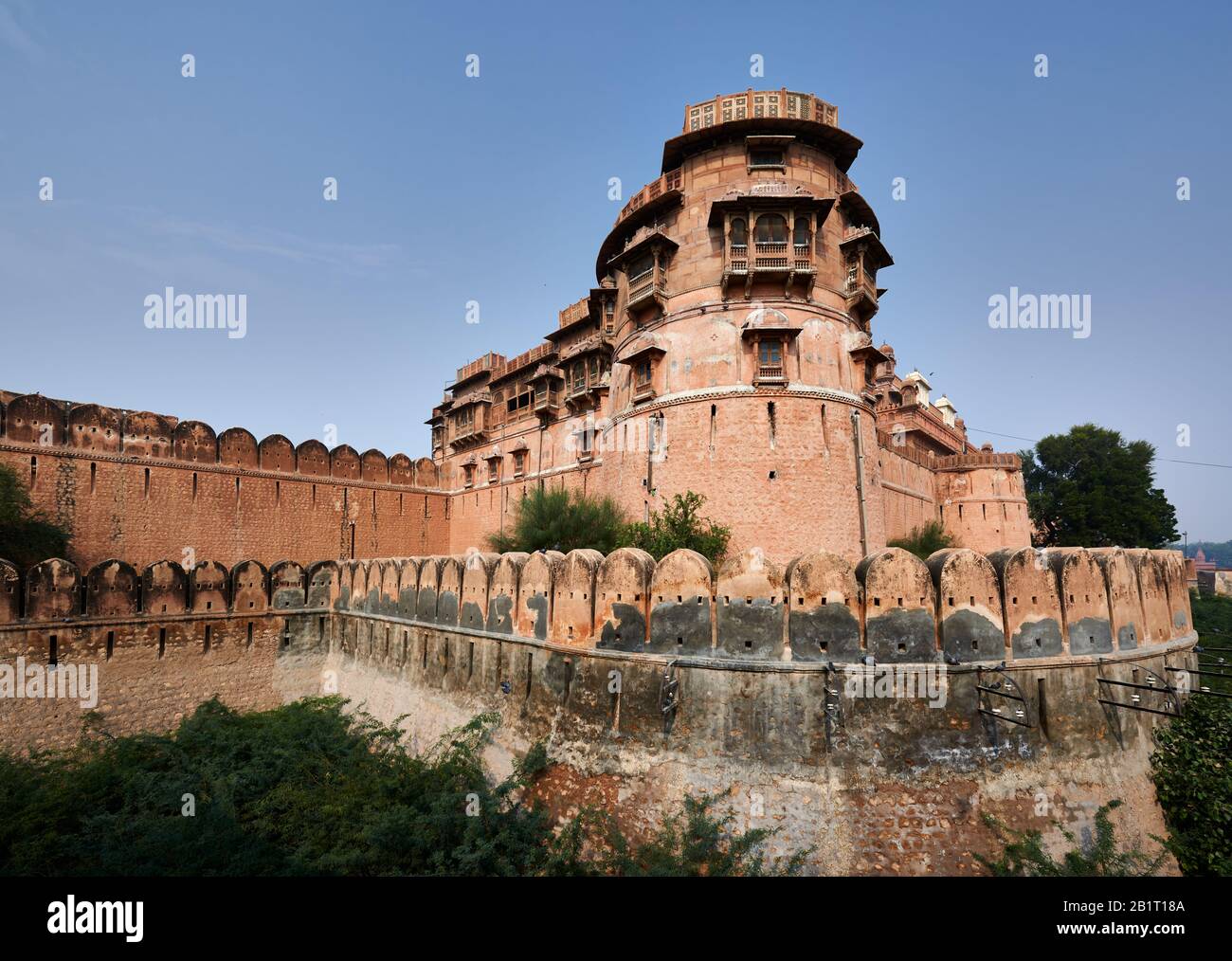 rampart of Junagarh Fort, Bikaner, Rajasthan, India Stock Photo - Alamy