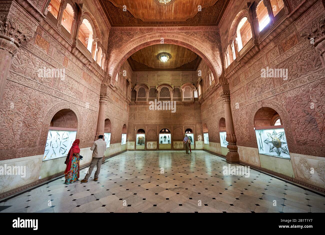 Great hall inside Junagarh Fort, Bikaner, Rajasthan, India Stock Photo ...