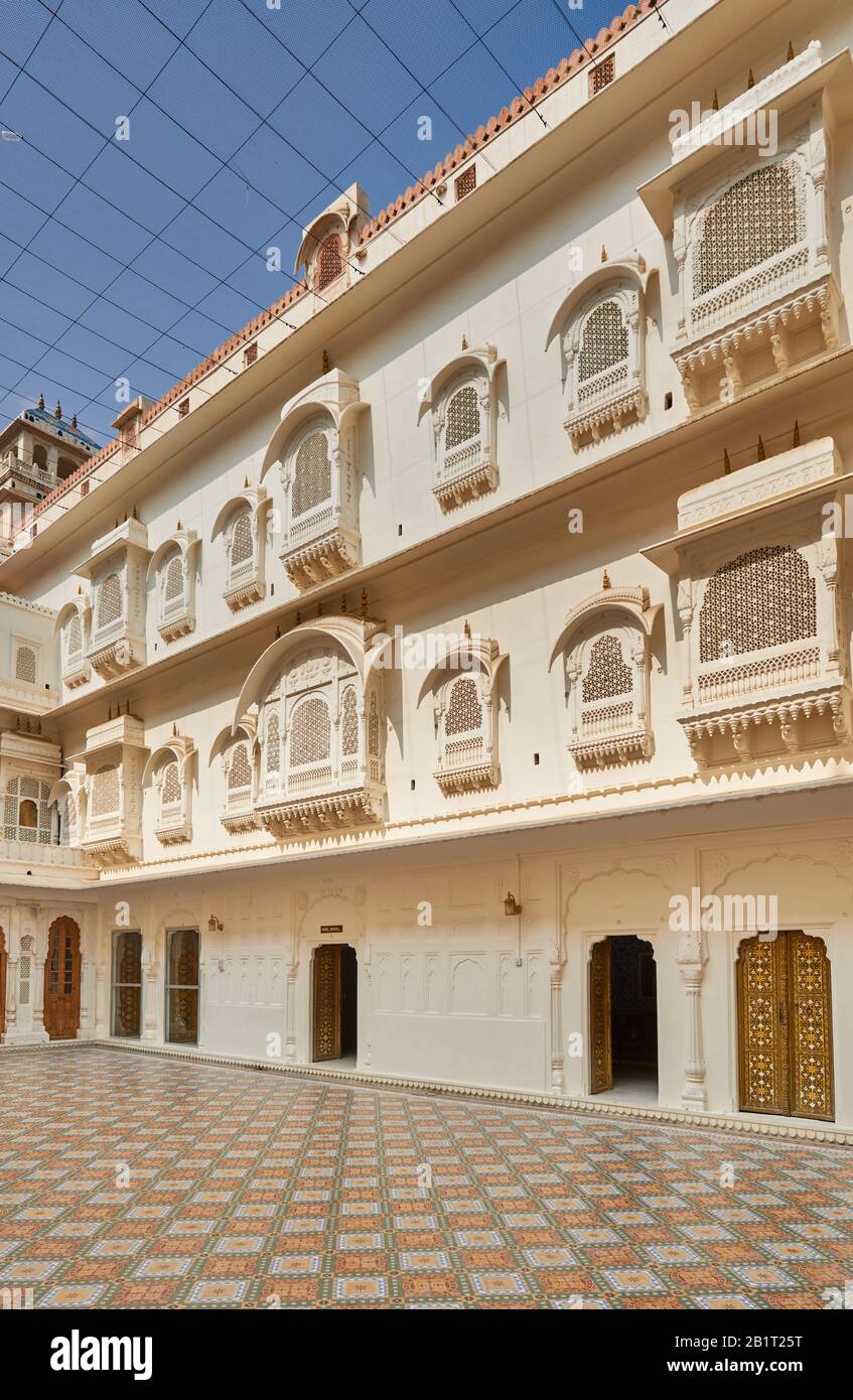 inner courtyard inside Junagarh Fort, Bikaner, Rajasthan, India Stock ...