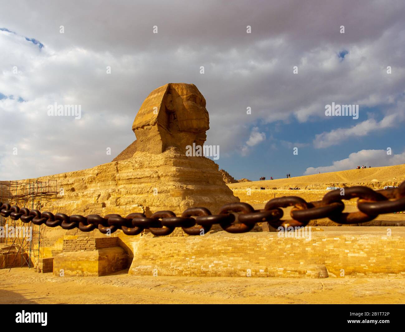 Sphinx chain hi-res stock photography and images - Alamy