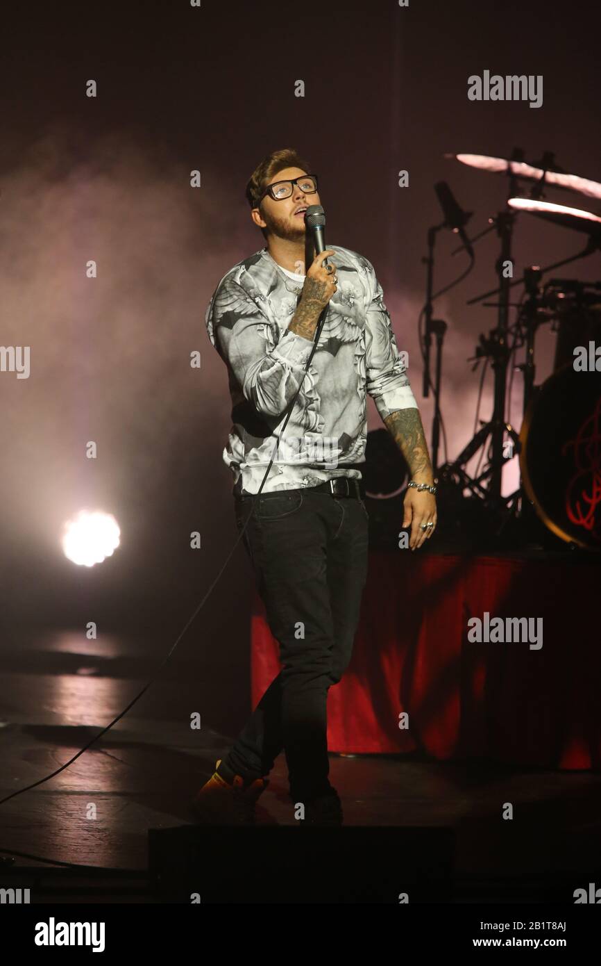 James arthur x factor tour hi-res stock photography and images - Alamy