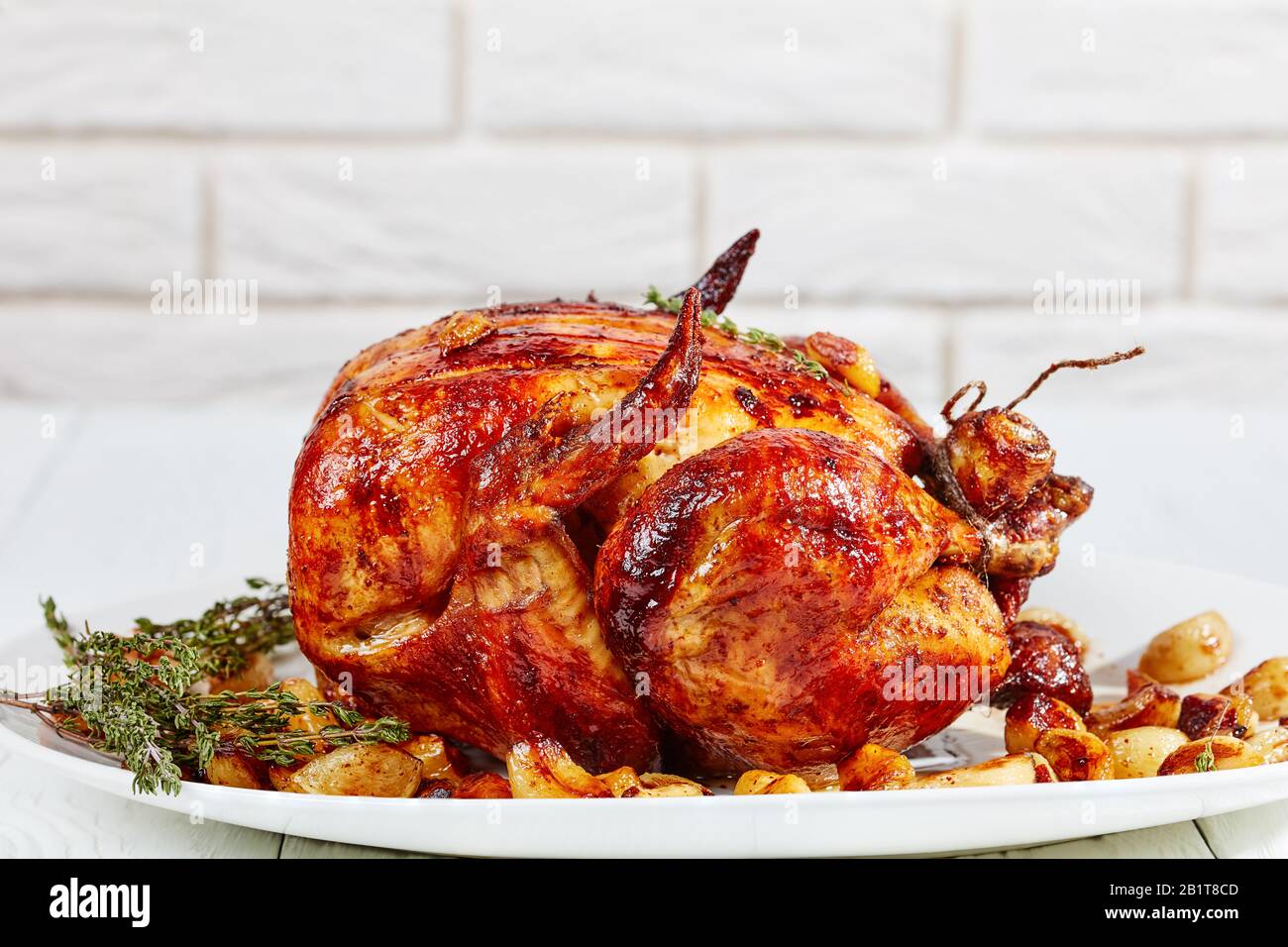40 clove garlic chicken hi-res stock photography and images - Alamy