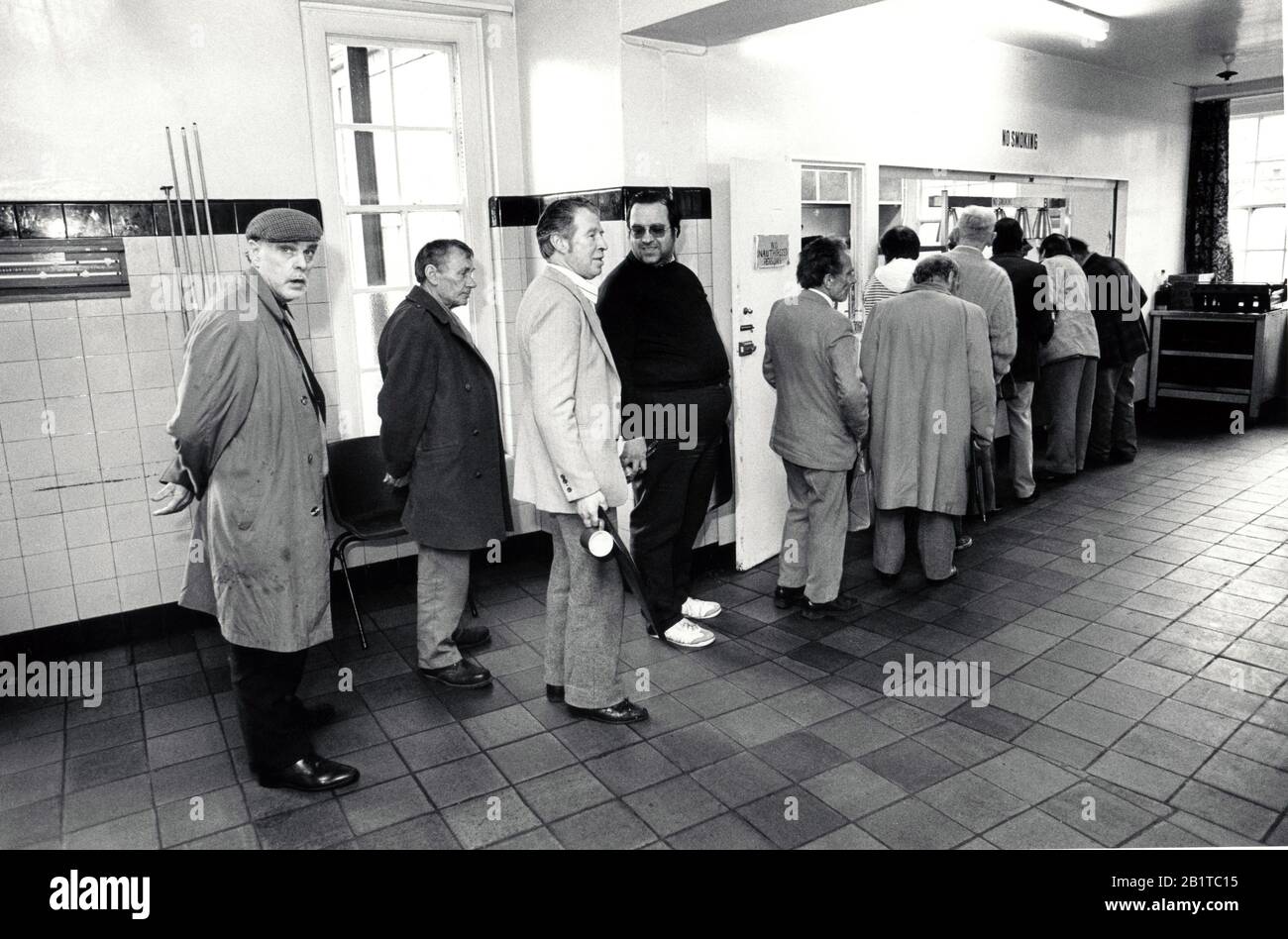 Salvation Army hostel, Nottingham, UK 1989 Stock Photo - Alamy