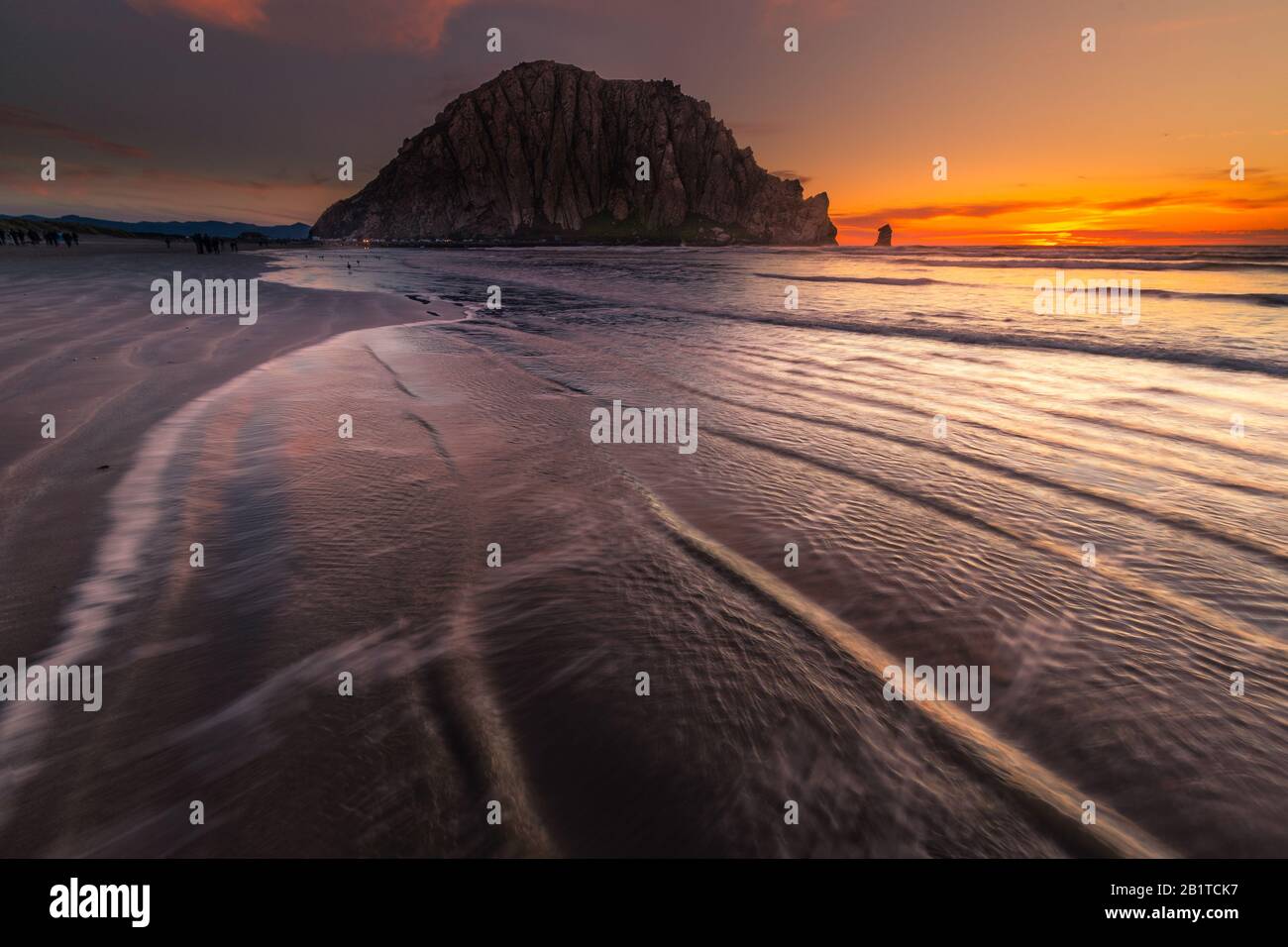 Morro Rock in Morro Bay beach, California, United States Stock Photo ...