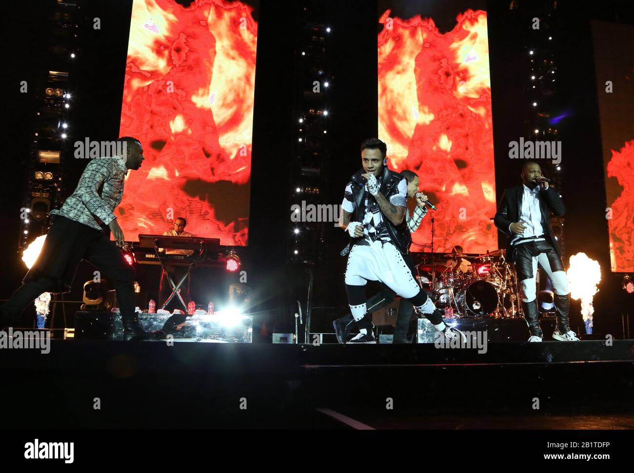 Jls dancing hi-res stock photography and images - Alamy