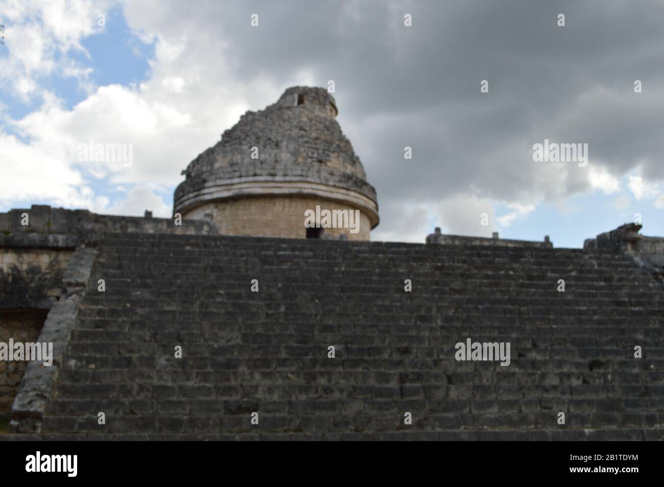 Chichen Itza Mayan Observatory Stock Photo - Alamy