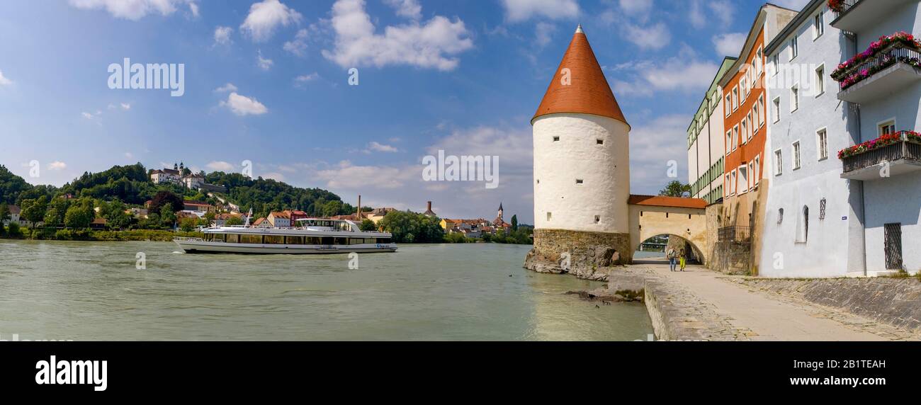 Passau boat hi-res stock photography and images - Alamy