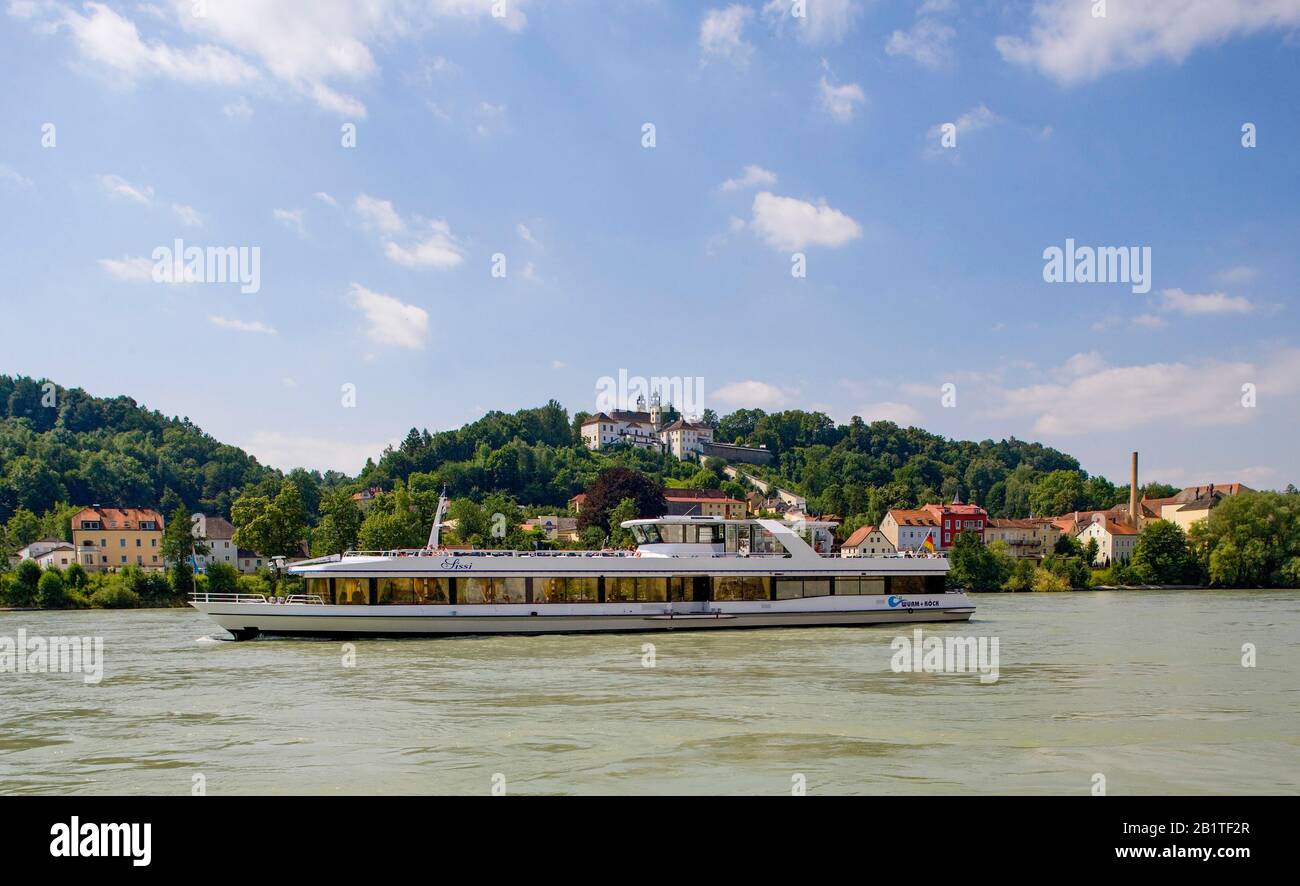 Excursion boat on the Inn with pilgrimage church Mariahilf, Passau ...